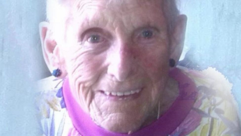 Elsie Clarke death: Woman, 93, died after care home failures - BBC News