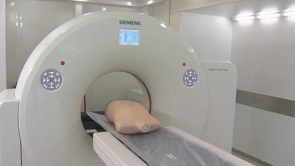 CT scans to 'improve' Scotland's sheep stocks - BBC News