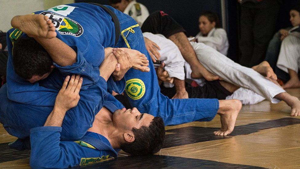 Quebec police crack down on jiu-jitsu, kickboxing tournaments - BBC News