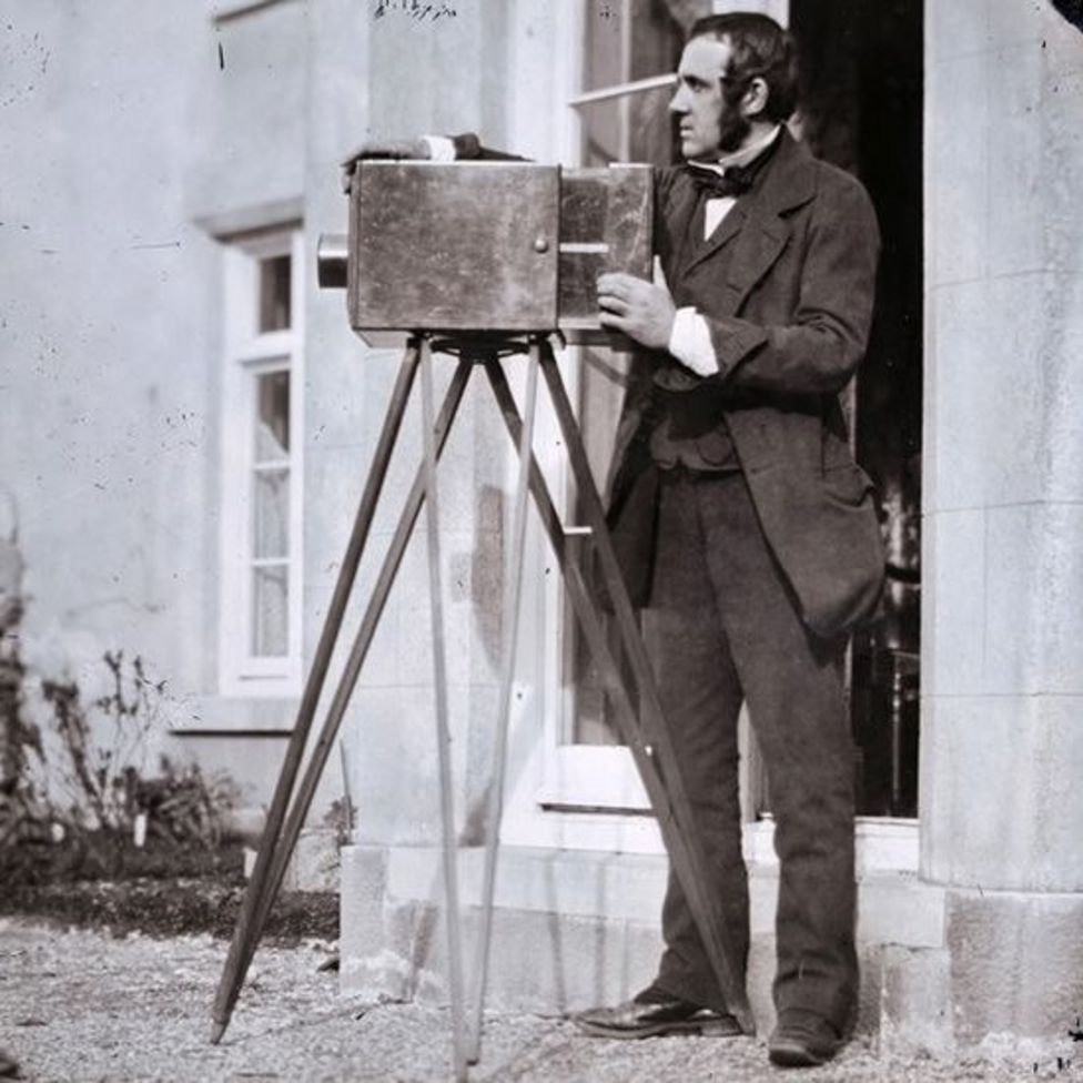 Learned Society of Wales launch Dillwyn Medal research awards - BBC News