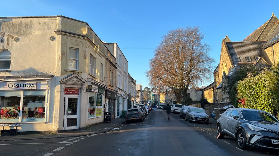 Chandos Road in Redland could be pedestrianised - BBC News