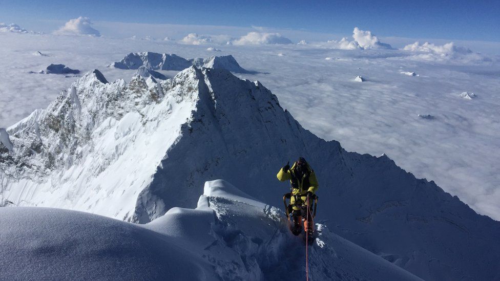Mountaineer Kenton Cool 'still in love with Everest' - BBC News