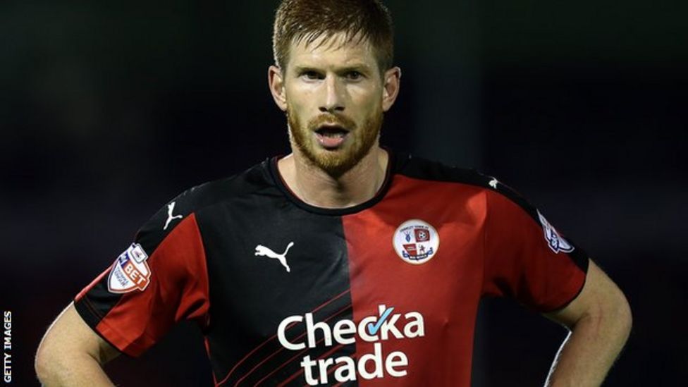 Crawley Town striker Matt Harrold signs new contract - BBC Sport