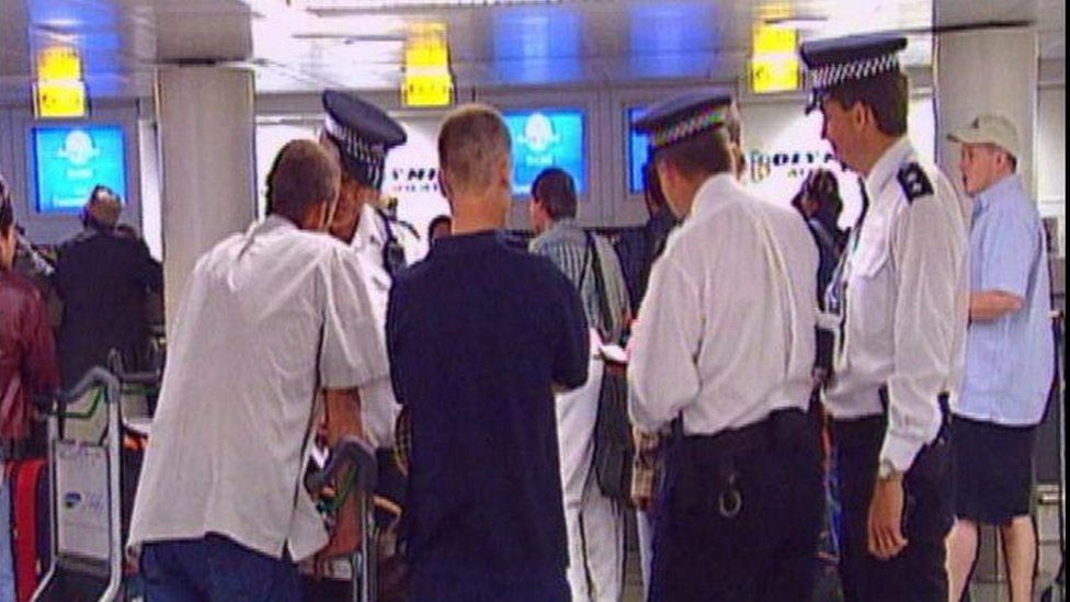 Securing airports from attacks: Is it mission impossible? - BBC News