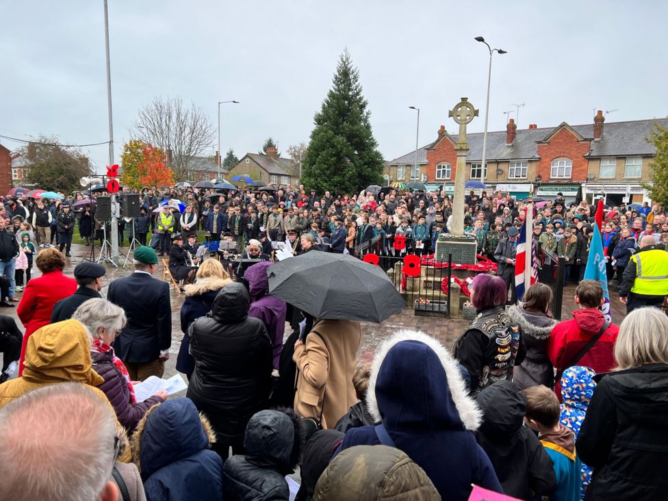 Remembrance weekend in the south of England - BBC News