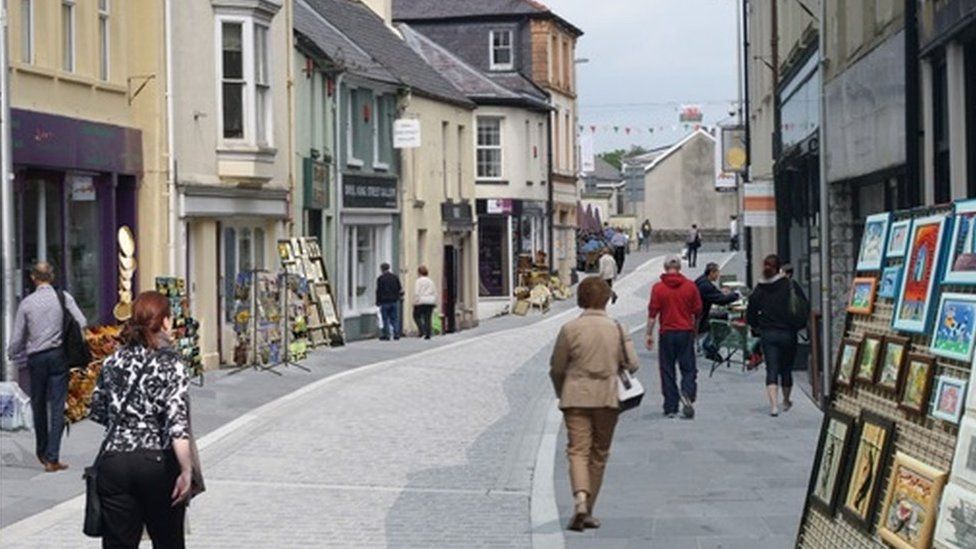 Carmarthen regeneration plans to go on display - BBC News