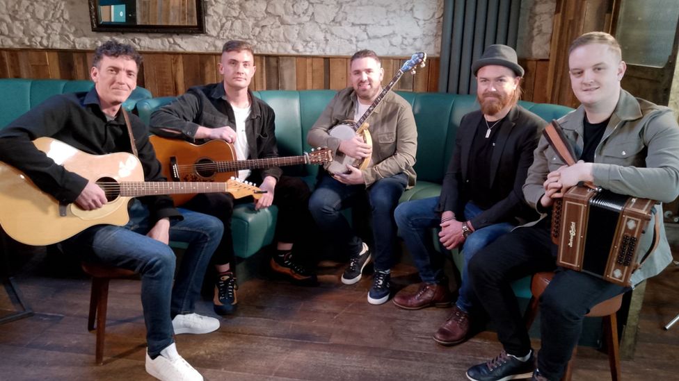 Irish trad music with a twist hits the right notes with young fans ...