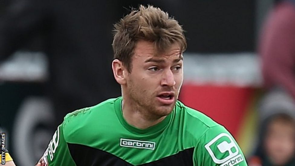 Jamie Jones: Goalkeeper joins Wigan Athletic on a one-year contract ...