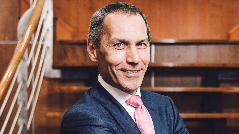 Are big retailers exploiting lockdown loopholes? - BBC News