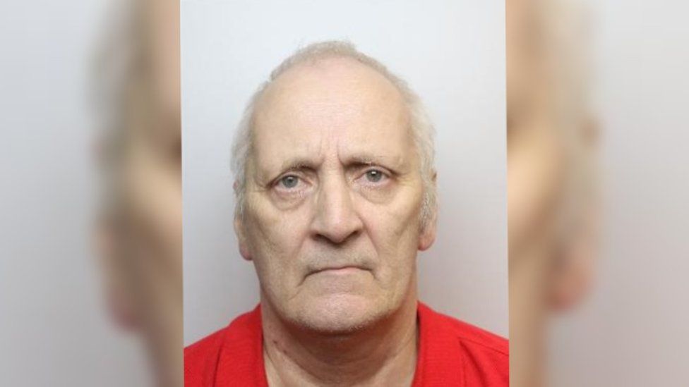 Barnsley rapist John Kelk jailed for abuse of three girls - BBC News