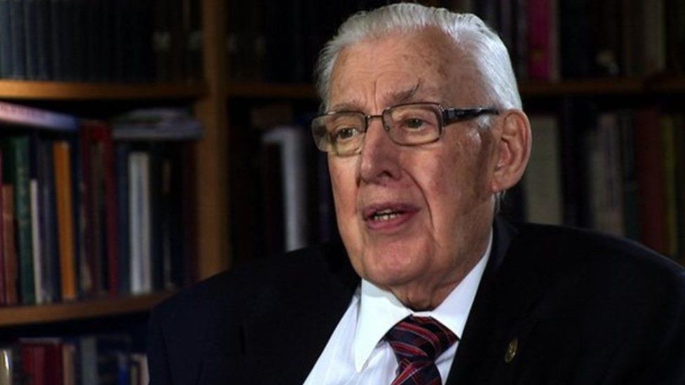 Ian Paisley rebuked over attack on Bishop Daly, according to new files ...