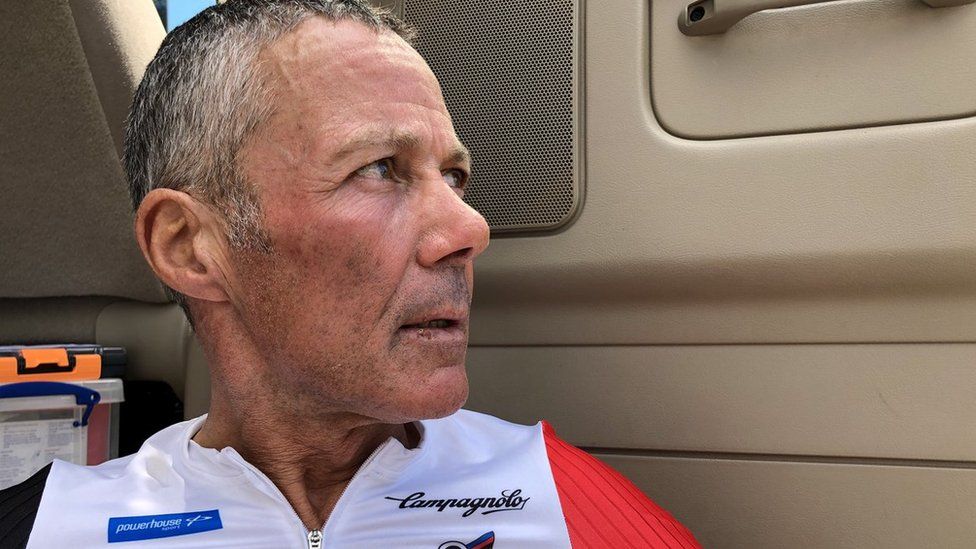 Ultra-cycling: Age a red herring, says Joe Barr - BBC News