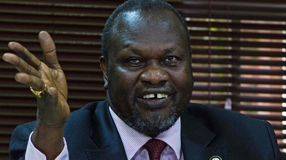 South Sudan rebel leader Riek Machar delays return to Juba - BBC News