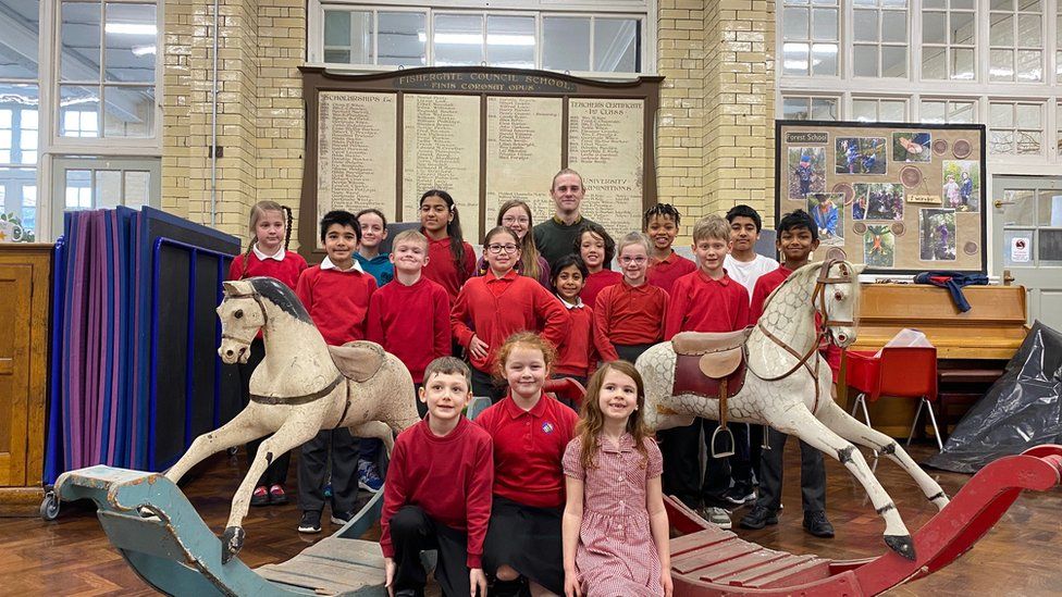 York school's Victorian rocking horses restored to former glory - BBC News