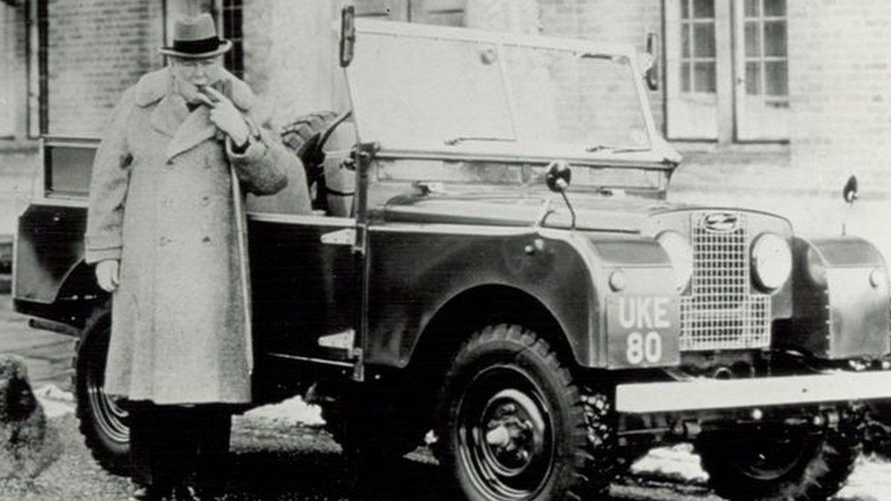 Defenders of the famous - Land Rover-loving celebrities - BBC News