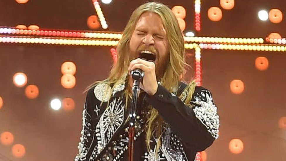 Eurovision: Essex Waitrose worker represents Lithuania - BBC News