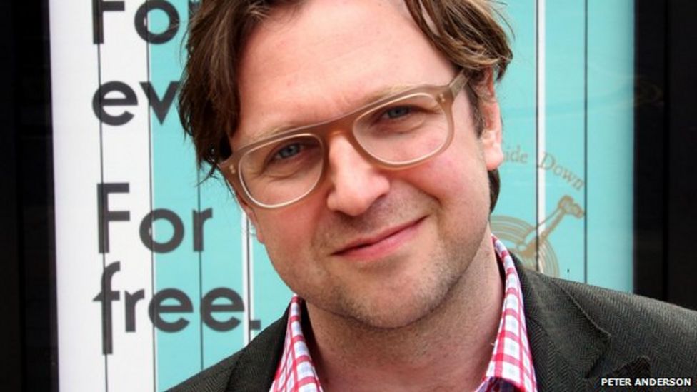 Tate Britain appoints Alex Farquharson as new director - BBC News