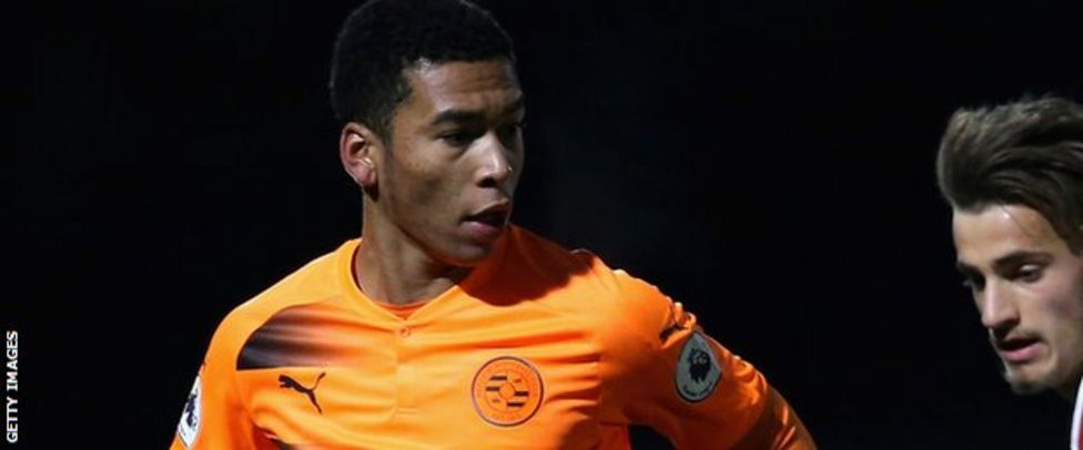 Ben Loader: England winger hopes to become family's second world ...