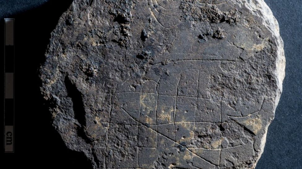 Guernsey's medieval 'Porpoise grave' remains a mystery - BBC News