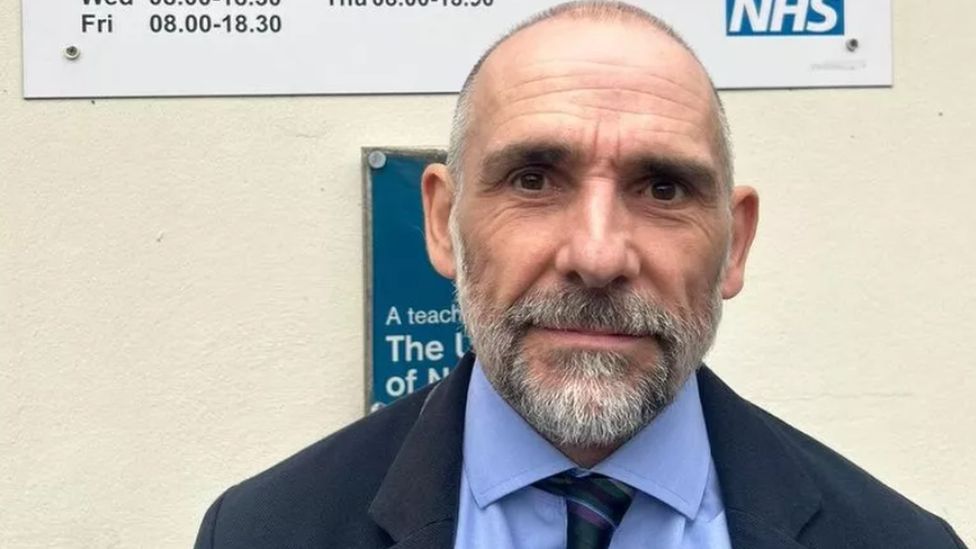 Nottinghamshire GP surgeries overpaid after NHS 'admin blunder' - BBC News