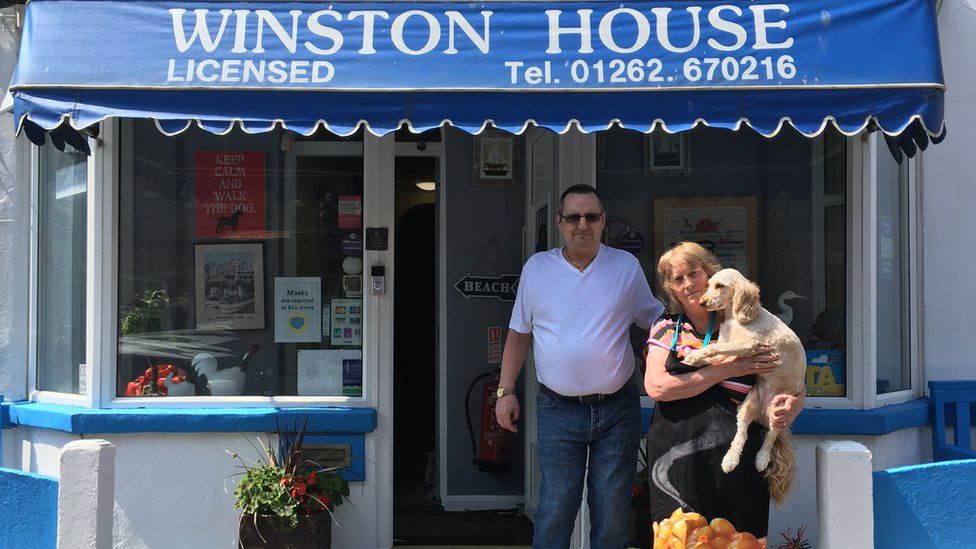 Bridlington 'cautiously' welcomes lockdown lifting - BBC News