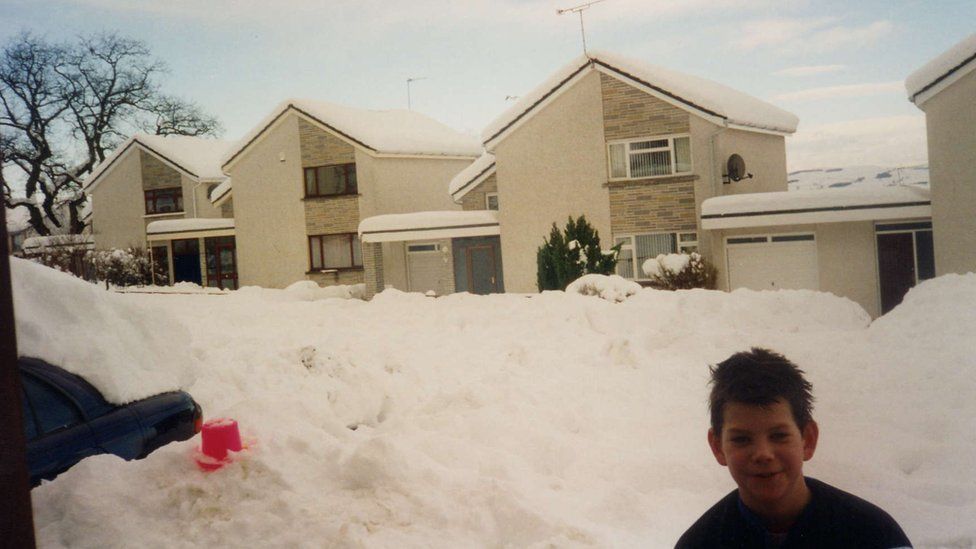 Dumfries big snows: Your memories - BBC News
