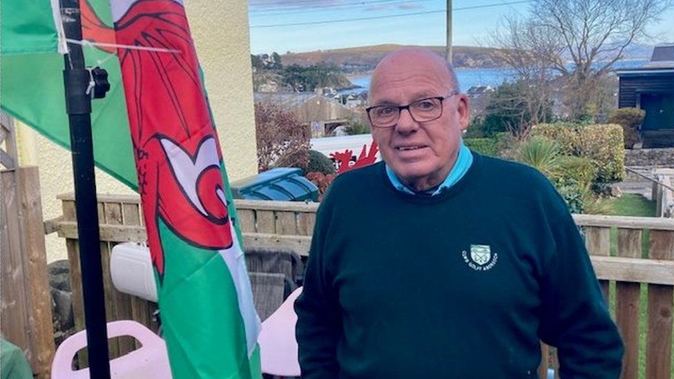Gwynedd yn cymeradwyo codi treth ar ail gartrefi i 150% - BBC Cymru Fyw