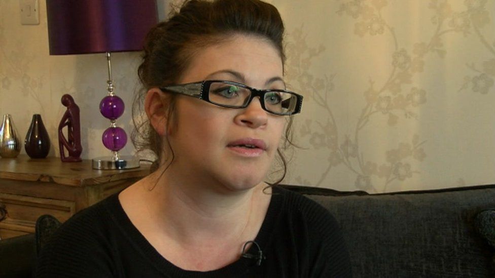 Hull hospital trust admits baby ashes error - BBC News