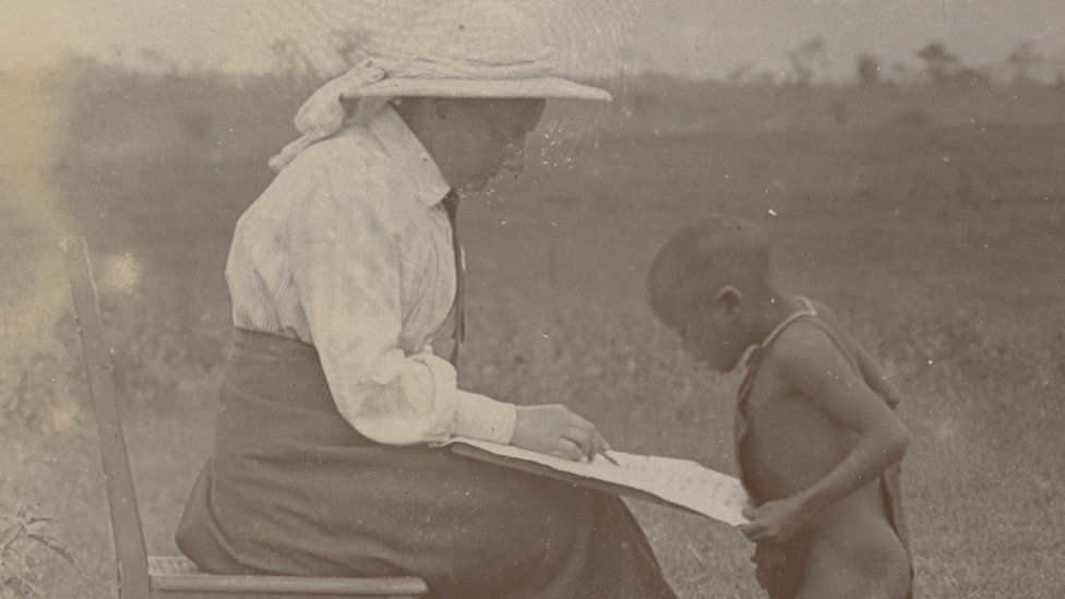 Church missionary Minnie Watson inspires millions of Kenyans - BBC News