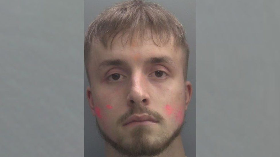 Darren Bradley: Man who killed stranger in Leicester street fight ...