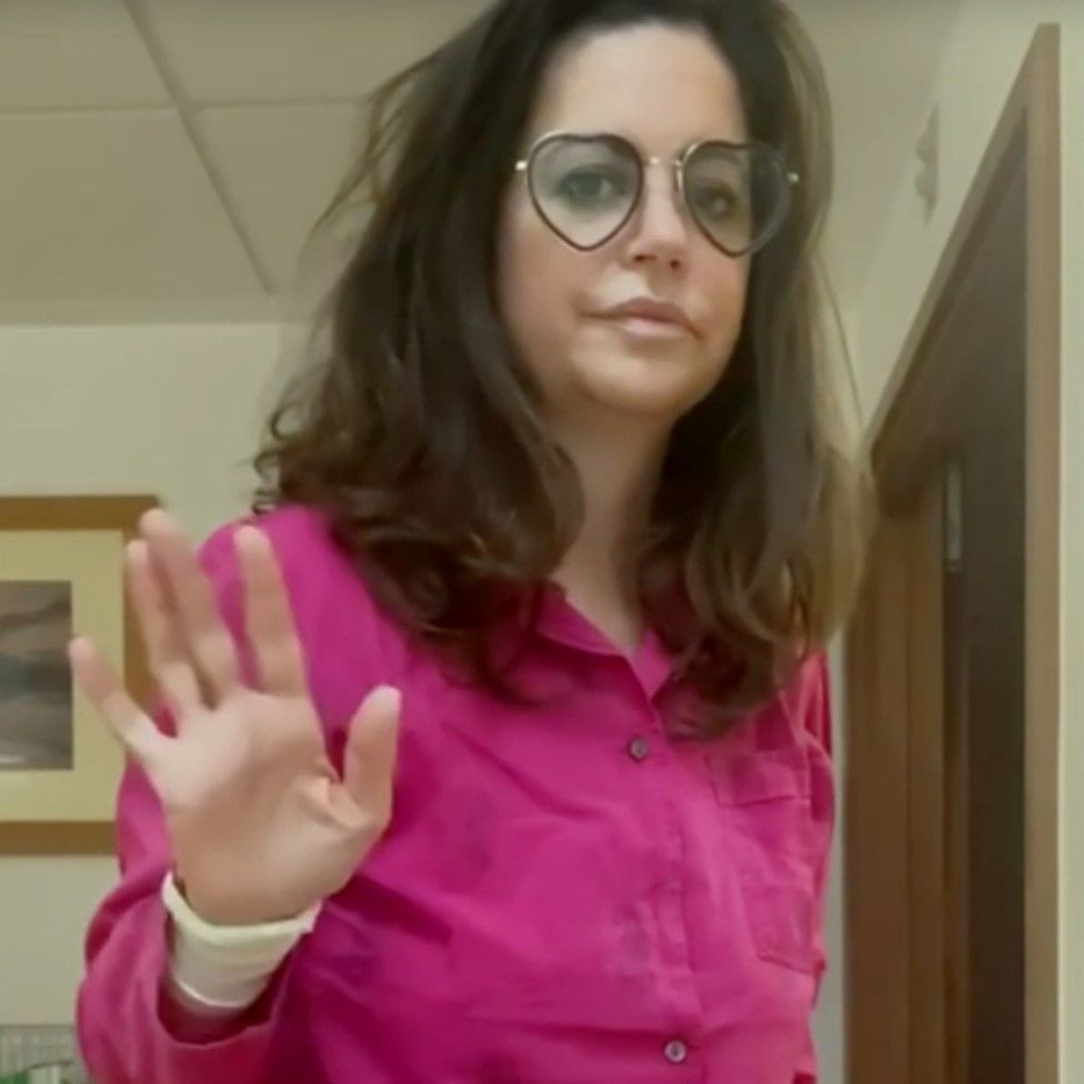 Bowelbabe: Dame Deborah James, in her own words - BBC News