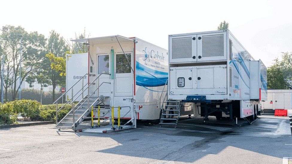 Withernsea lung screening unit open despite vandalism - BBC News