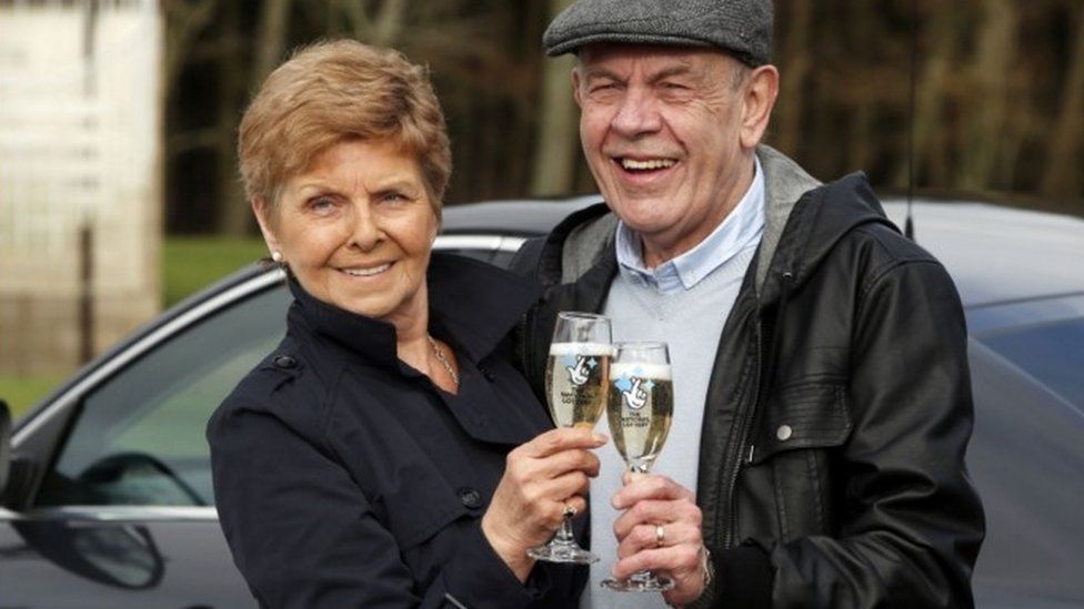 Scots couple Arthur and Emma Howard toast £1m lotto win - BBC News