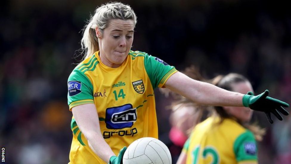 Yvonne Bonner: Donegal woman signs Aussie Rules deal with Sydney Giants ...