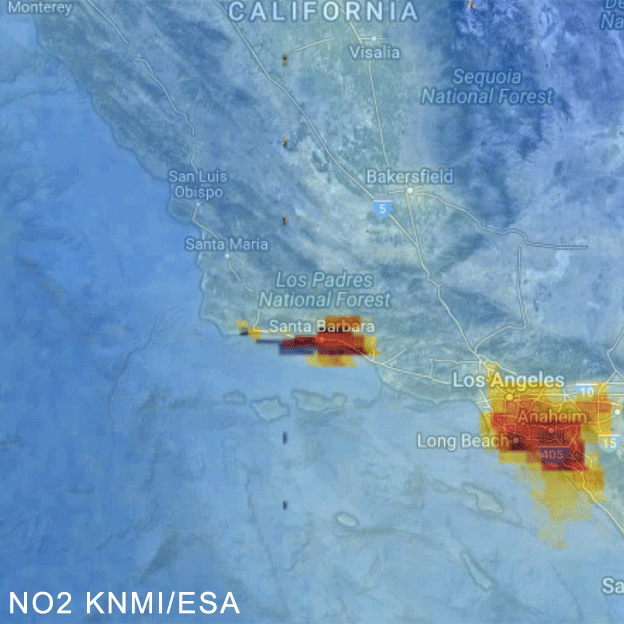 California fires: Sentinel satellite tracks wildfire smoke plume - BBC News