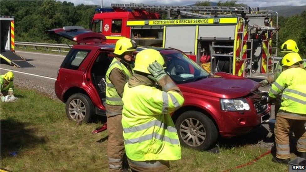 Firefighters free driver trapped following crash on A9 - BBC News