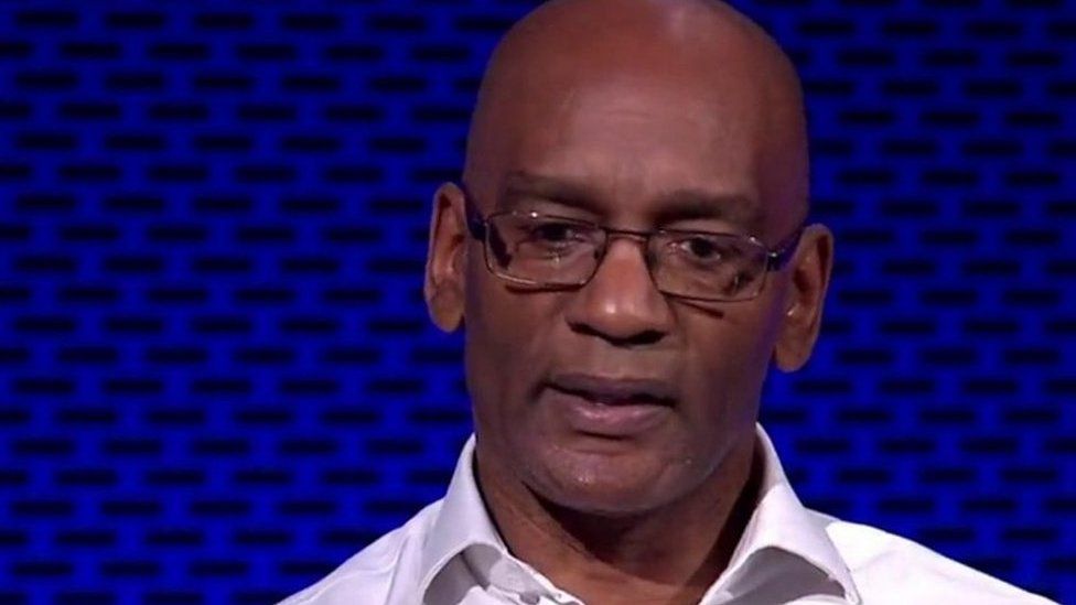 Welsh rugby: Issues off pitch cast shadow over sport, says Drakeford ...