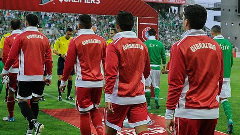 Andriy Yarmolenko & Taras Stepanenko: Ukraine team-mates clash - BBC Sport