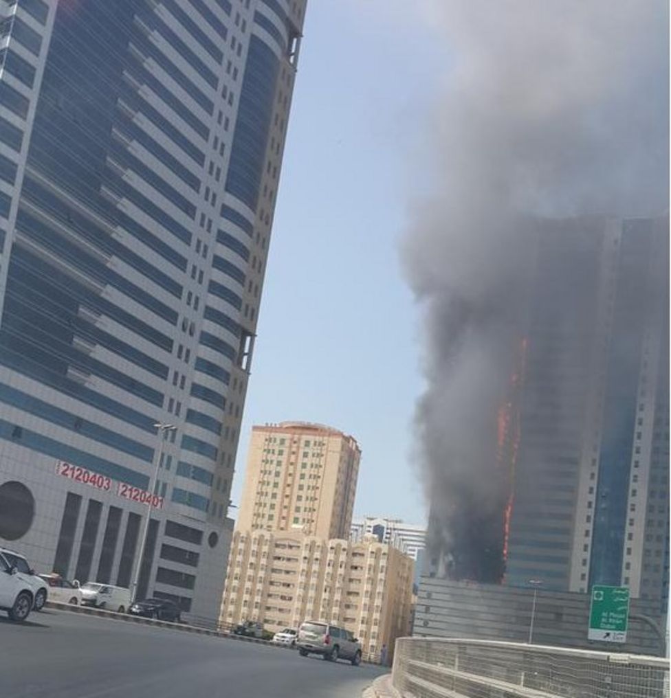 Firefighters tackle blaze at high-rise tower in UAE - BBC News