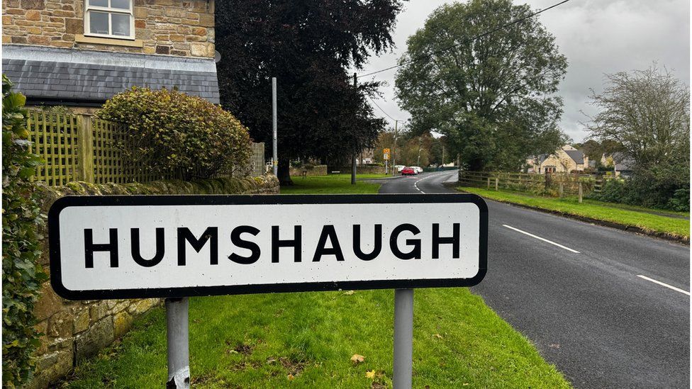 Humshaugh villagers upset as Walwick Hall closes to public - BBC News