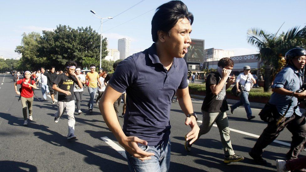 Anti-Apec protests take place in Manila - BBC News