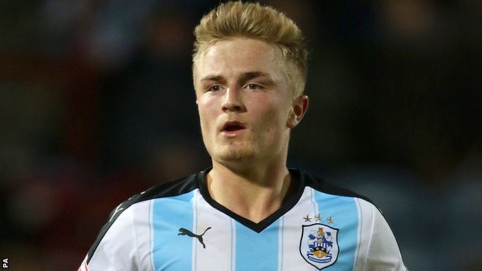 Kyle Dempsey: Fleetwood Town sign Huddersfield Town midfielder on loan ...