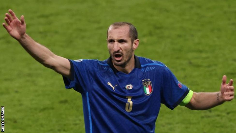 Giorgio Chiellini 'ashamed' of racist abuse of Napoli players by ...