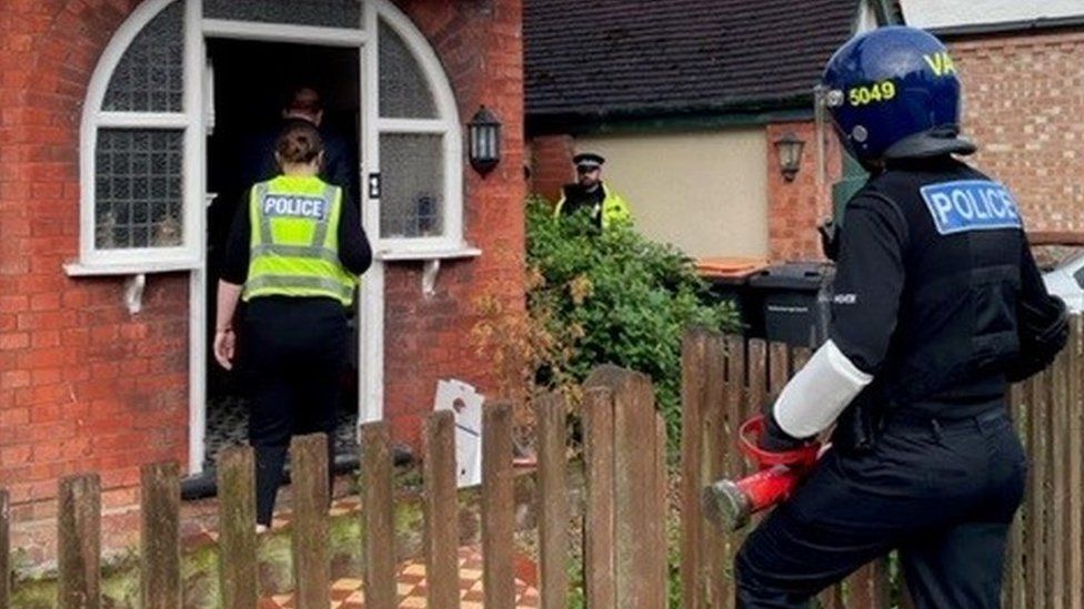 Man Arrested In Bedford Over Fraudulent House Sales Bbc News