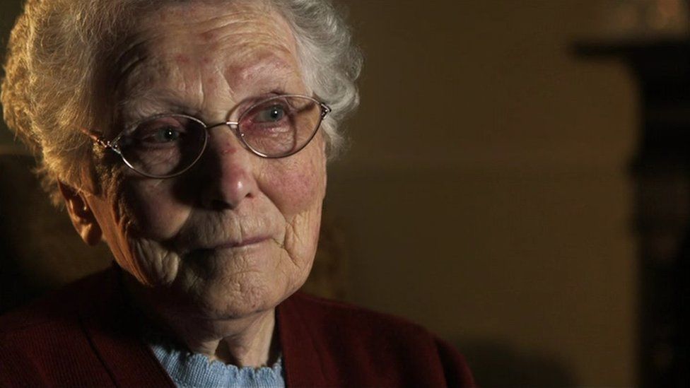 Weekly papers: Politician's cancer shock and a bridge too far - BBC News