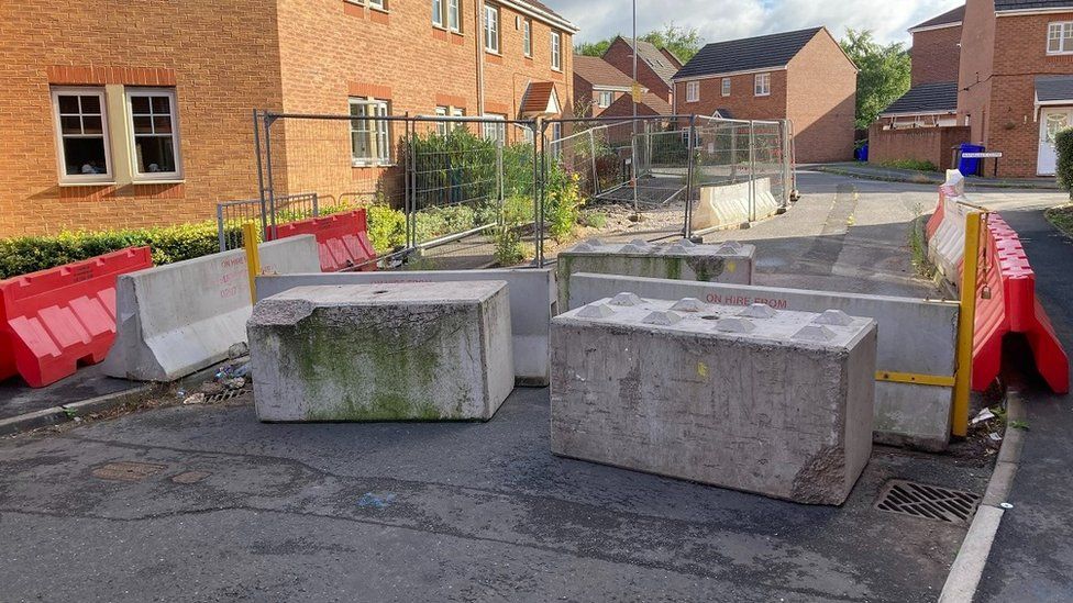 Police asked by Stoke-on-Trent City Council to probe roadblock removal ...