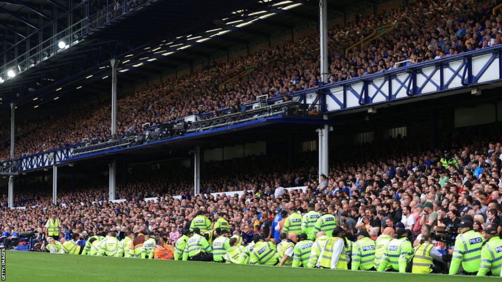 'Worrying level of disorder' in football as arrests at games rise - BBC ...
