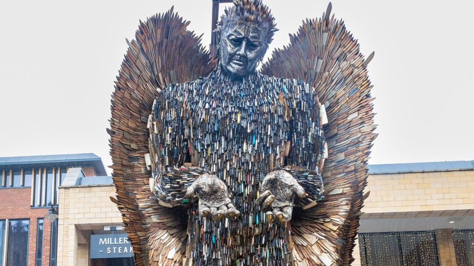 Knife Angel's visit to Redcar leads to 140 knives surrendered - BBC News