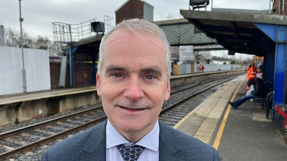 Translink 'has no more money' to increase pay offer - BBC News