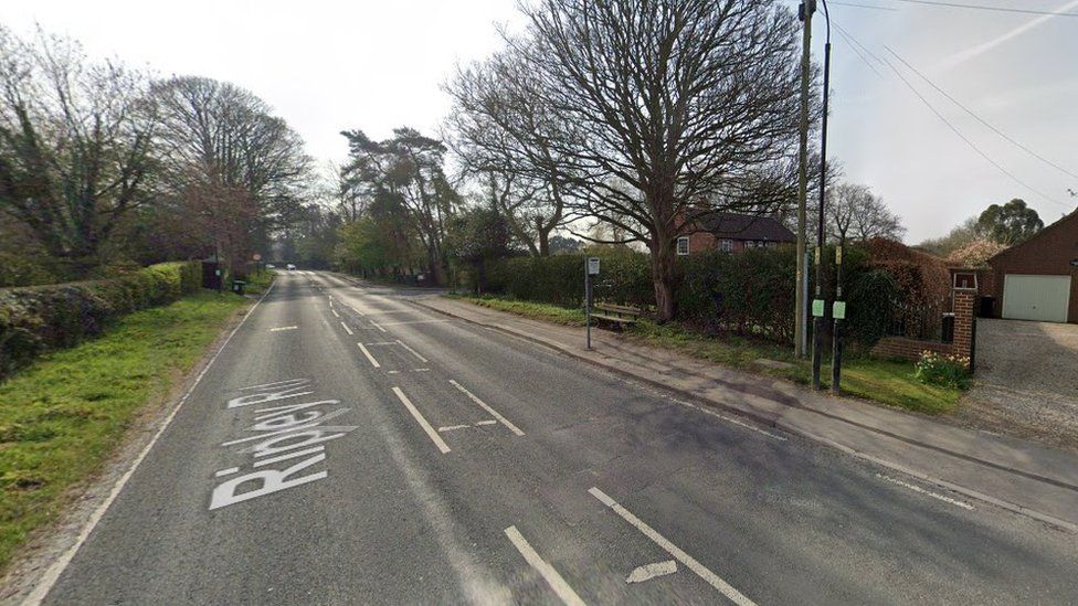 Driver, 80, killed in three-car crash near Knaresborough - BBC News